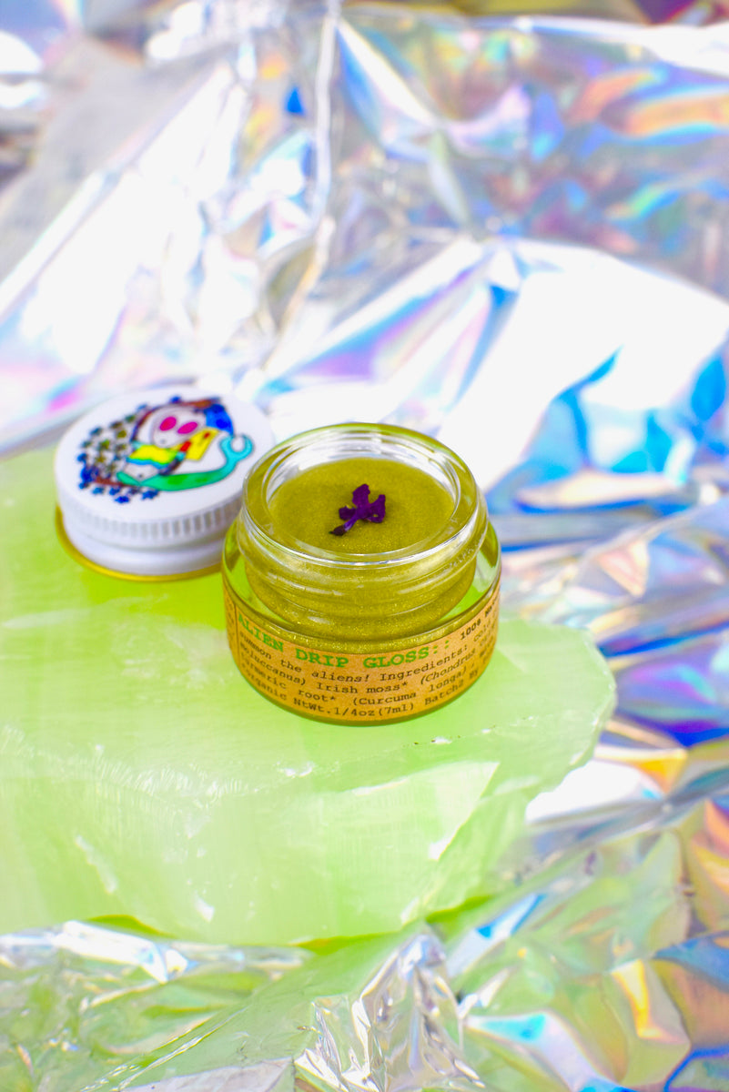ALIEN DRIP GLOSS – plant makeup